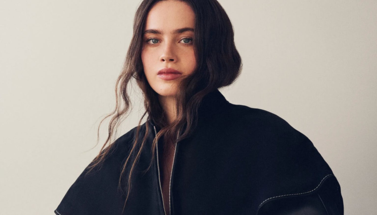 The Hunger Games: On Stage Reviews | Stage Adaptation London | Official ...